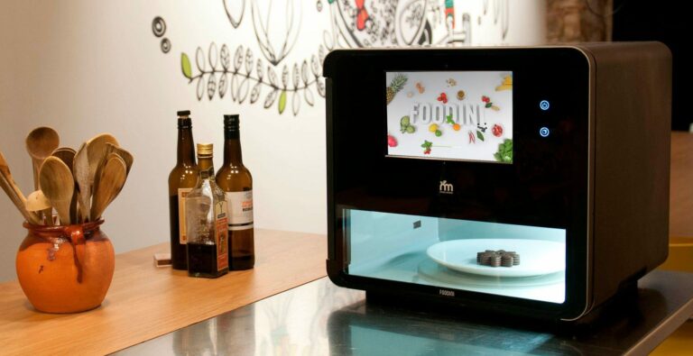 Choc Edge Choc Creator V2.0 Plus review - chocolate 3D printer (edible)